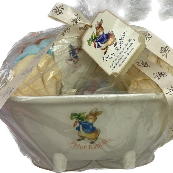Bath, Skin & Hair | Rare Find Vintage Gift Set Peter Rabbit Bath Tub ...